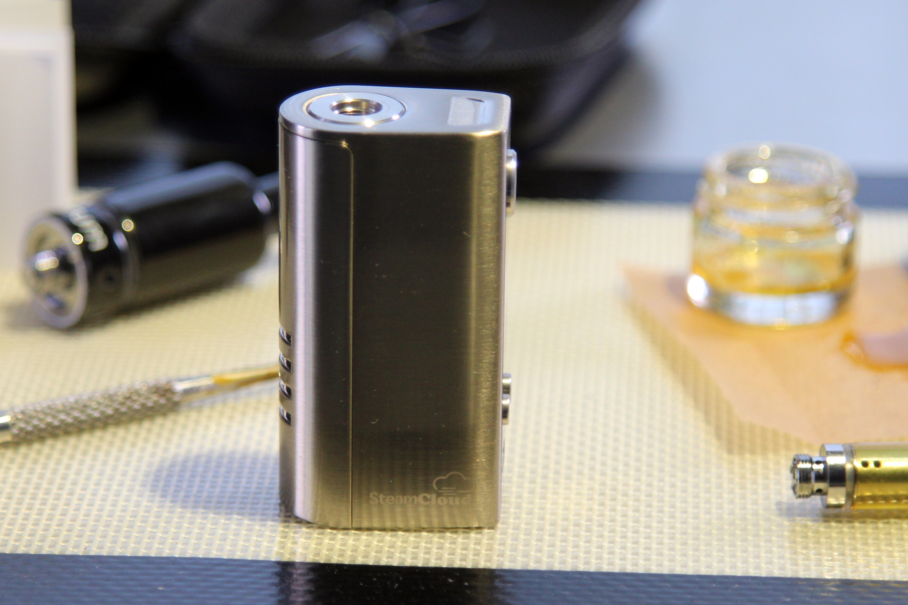 Vape Reviews & Blog - SteamCloud Box Mod Vape Review • NY Vape Shop